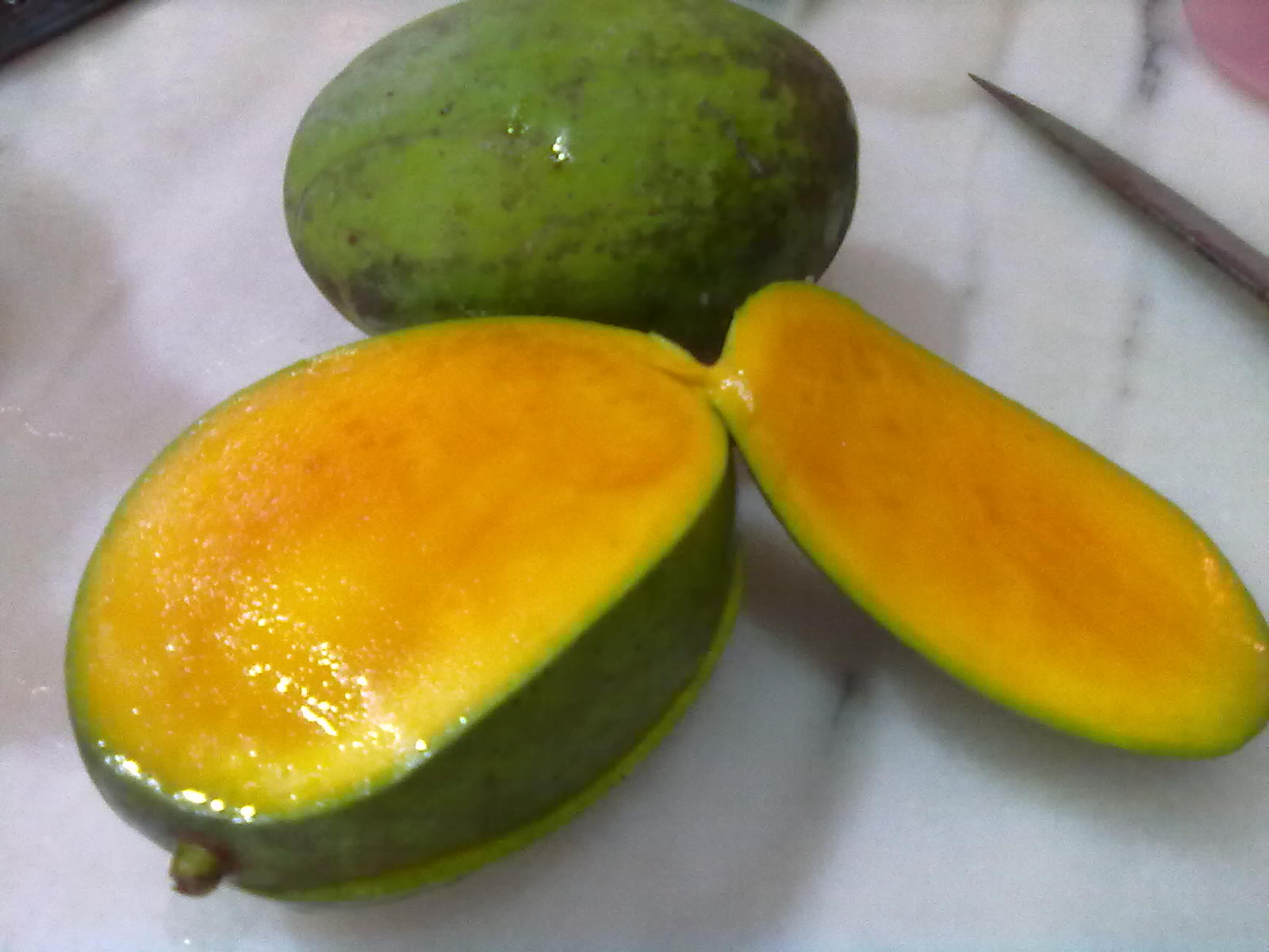 myfamily: Buah Kuini....